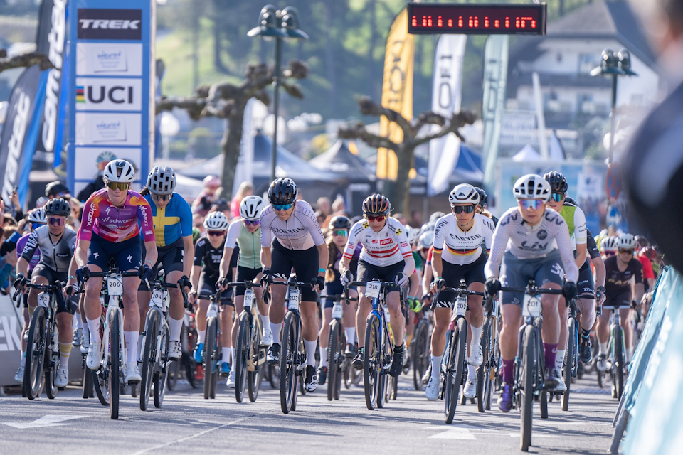 Schönberger and Borghesi fastest at Sold Out UCI Woerthersee Gravel